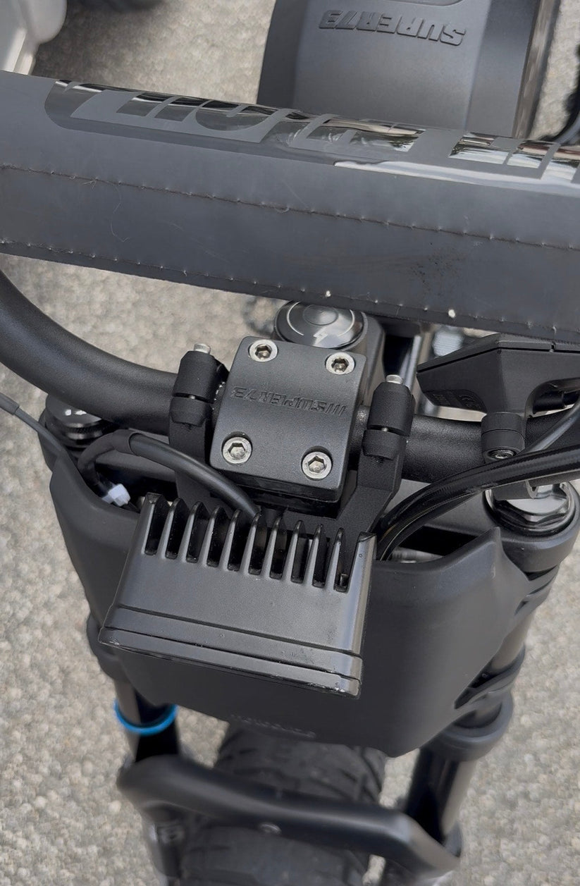 Wide style light mount (7/8 bars)(Super73, Ridstar, Macfox, etc ...